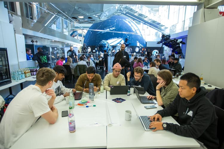 Hackathons für soziale Innovation | N3XTCODER